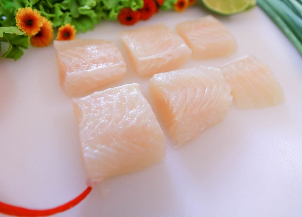 Cá fillets cắt cube vuông – HÙNG PHÚC SEAFOOD